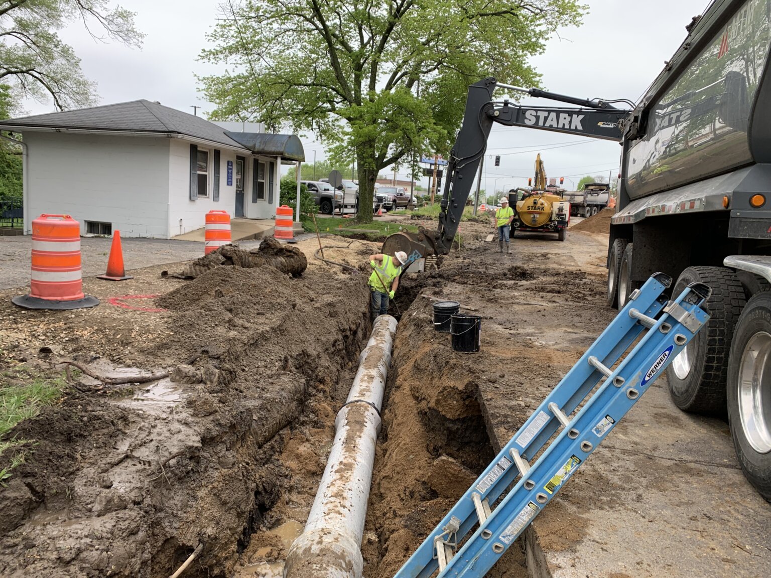 Sanitary Sewer – Stark Excavating, Inc.